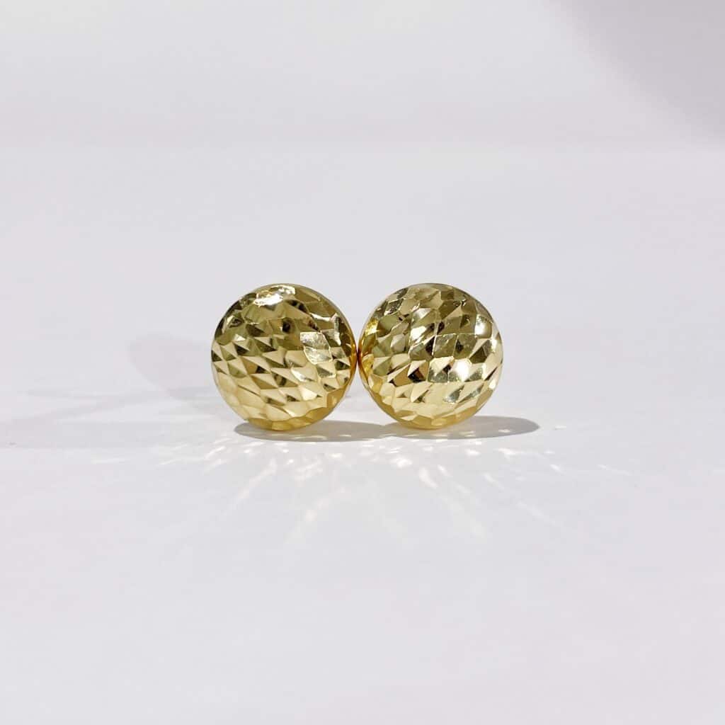 Faceted gold stud earrings "Sofie" | ÓNÍSÌ PARIS