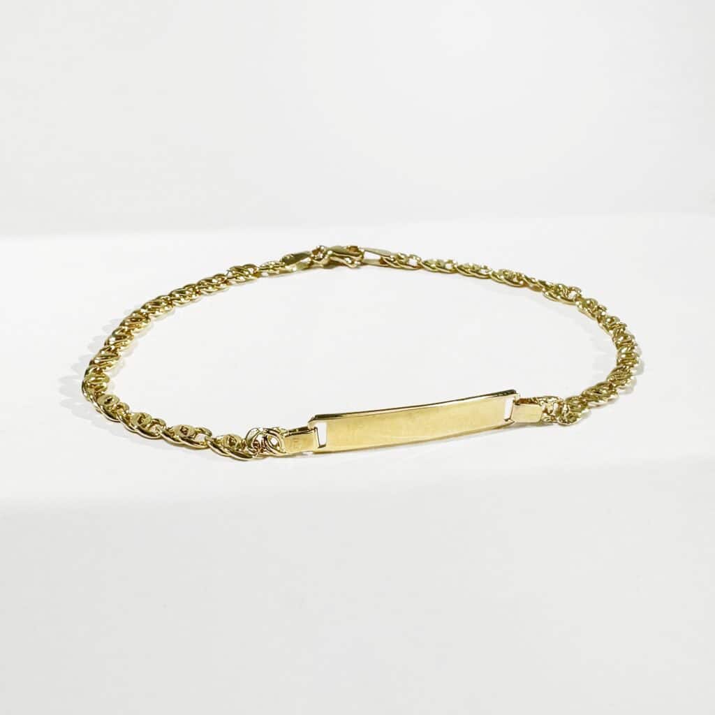 Name plate bracelet "Camille" | ÓNÍSÌ PARIS
