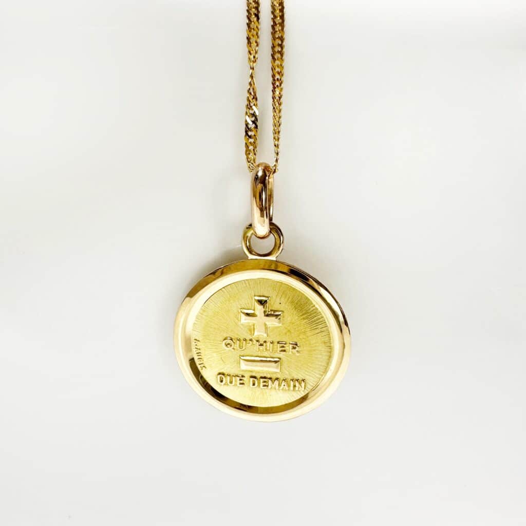 Augis Love Medal "Rosie" | ÓNÍSÌ PARIS