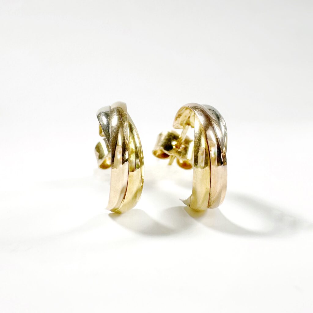 3 golds trinity hoop earrings "Imelynne" | ÓNÍSÌ PARIS