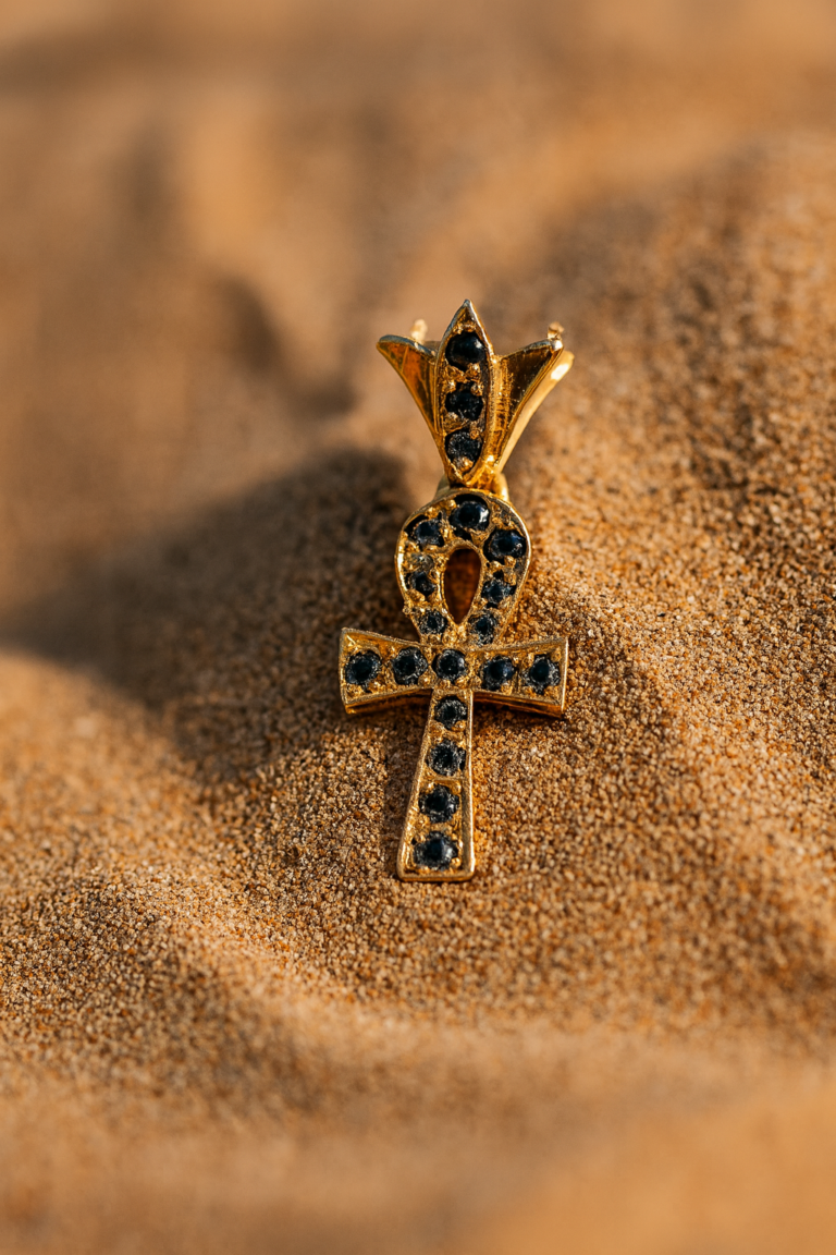 What is the meaning of the Ankh cross? | ÓNÍSÌ PARIS